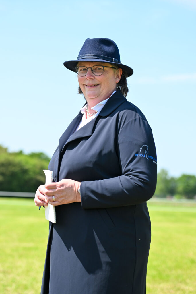 Bestuur, commissies en raden - KFPS