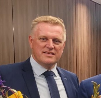 Bestuur, commissies en raden - KFPS